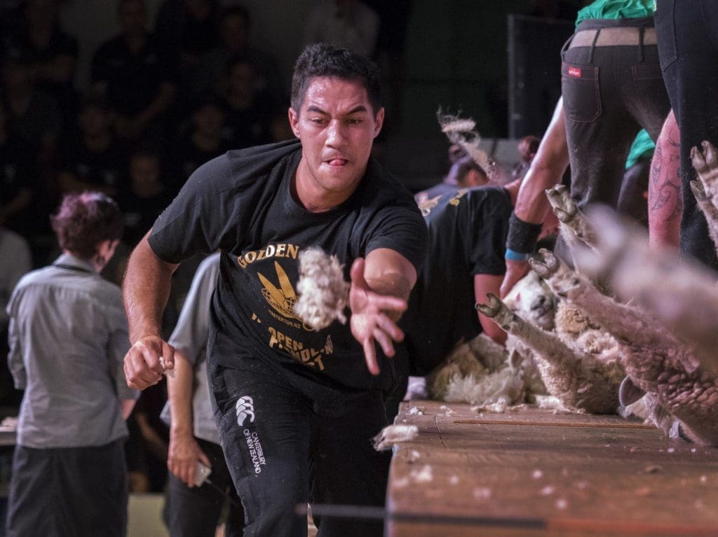 Master New Zealand blade shearer reaches milestone after 35 years ...