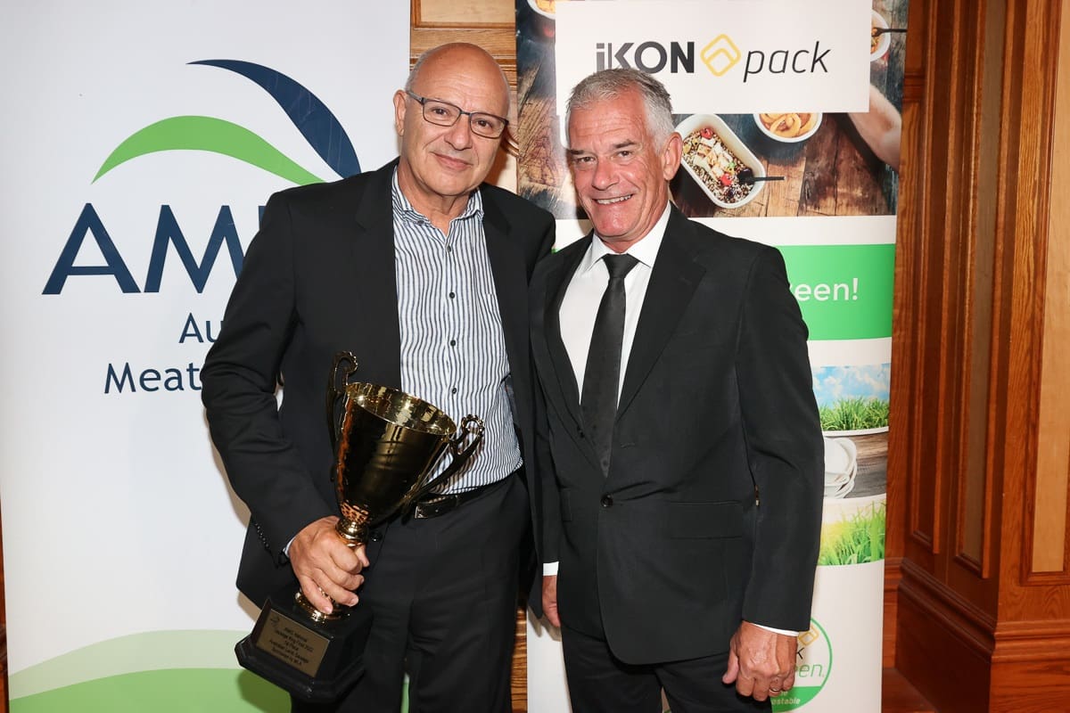 WA butcher takes out national lamb sausage award - Sheep Central